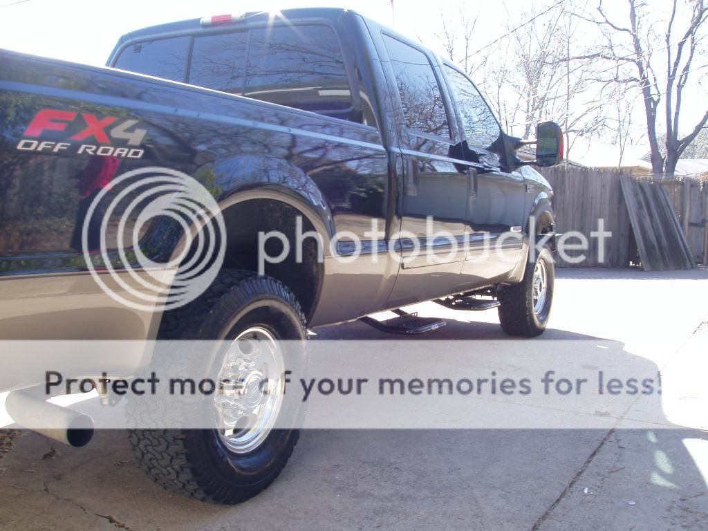 Pictures of Carli Commuter 2.5 on my truck with 35X12.50 on 18" wheels ...